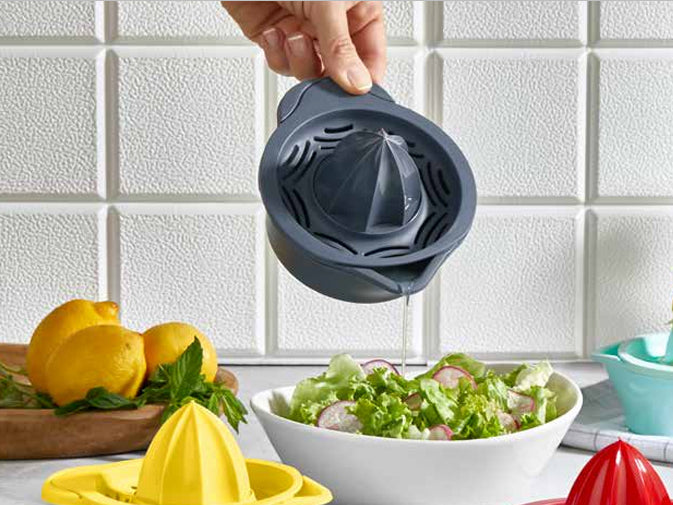 Classic Simple Lemon Squeezer – HouzeCart