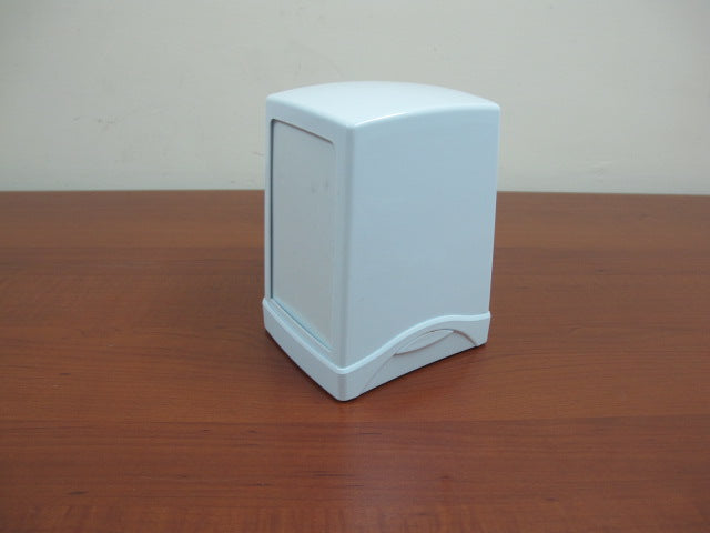 Dolly Diamond Napkin Holder – HouzeCart